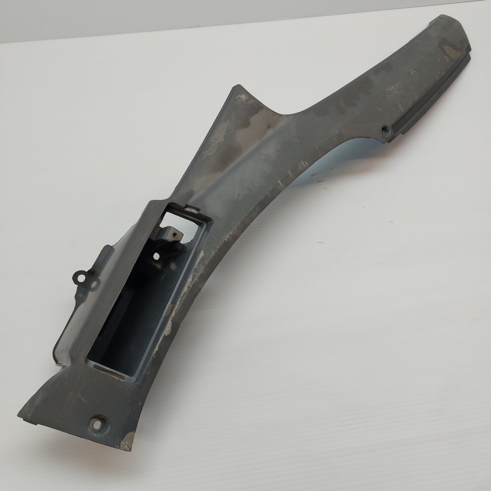 Suzuki SJ50 RH Lower Side Panel – SCOOTWORX