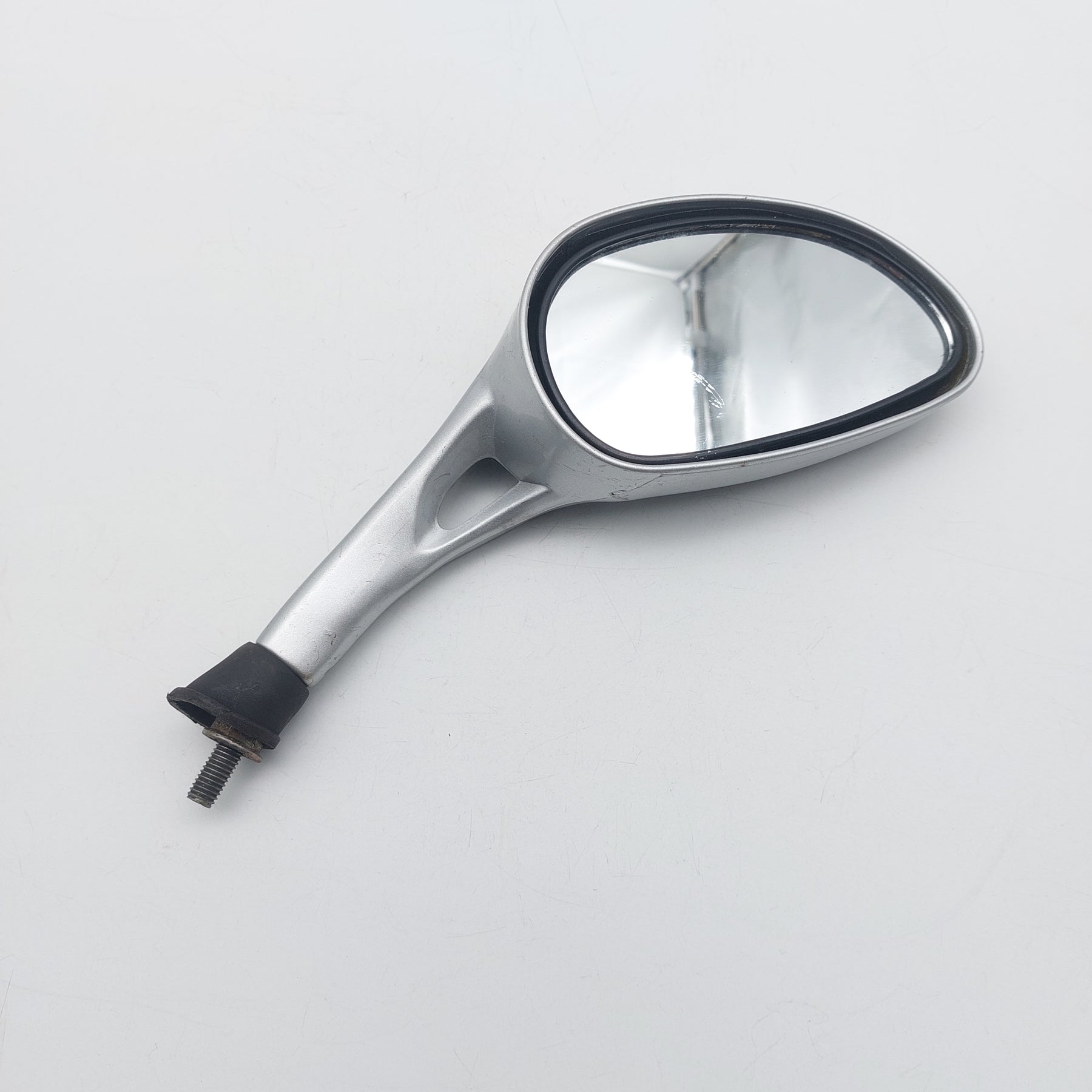 Suzuki SJ50 RH Mirror – SCOOTWORX